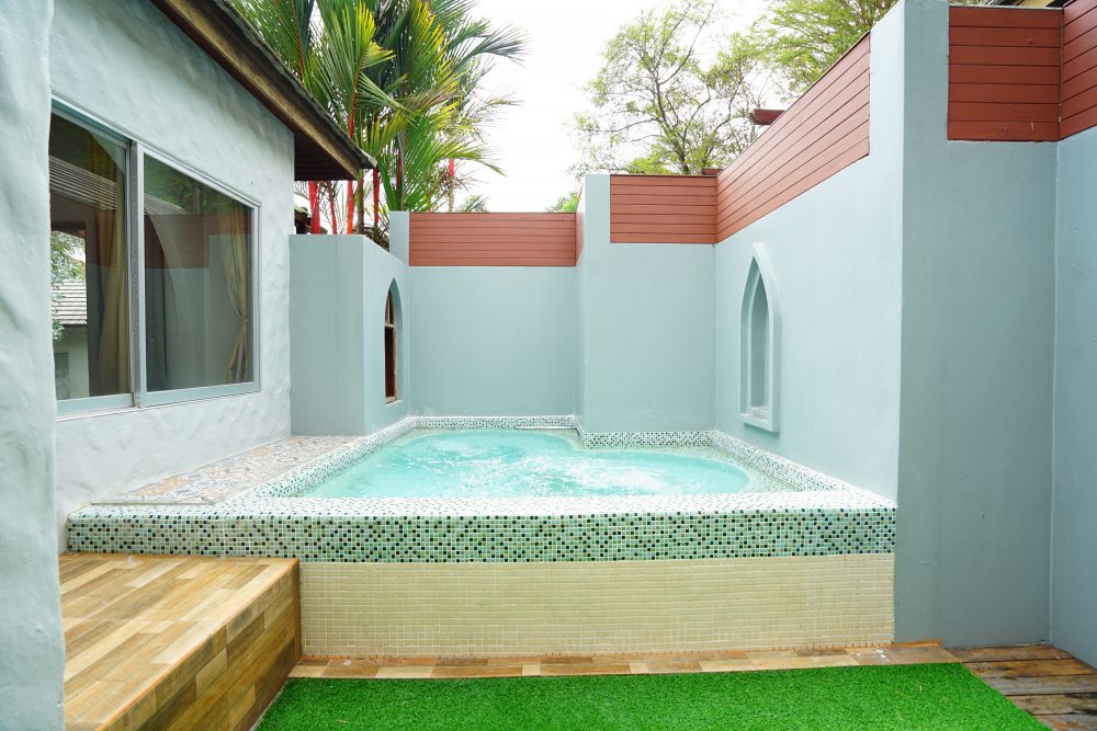 SEASHELL SPA – Seashell Village Resort 360' natural hideaway