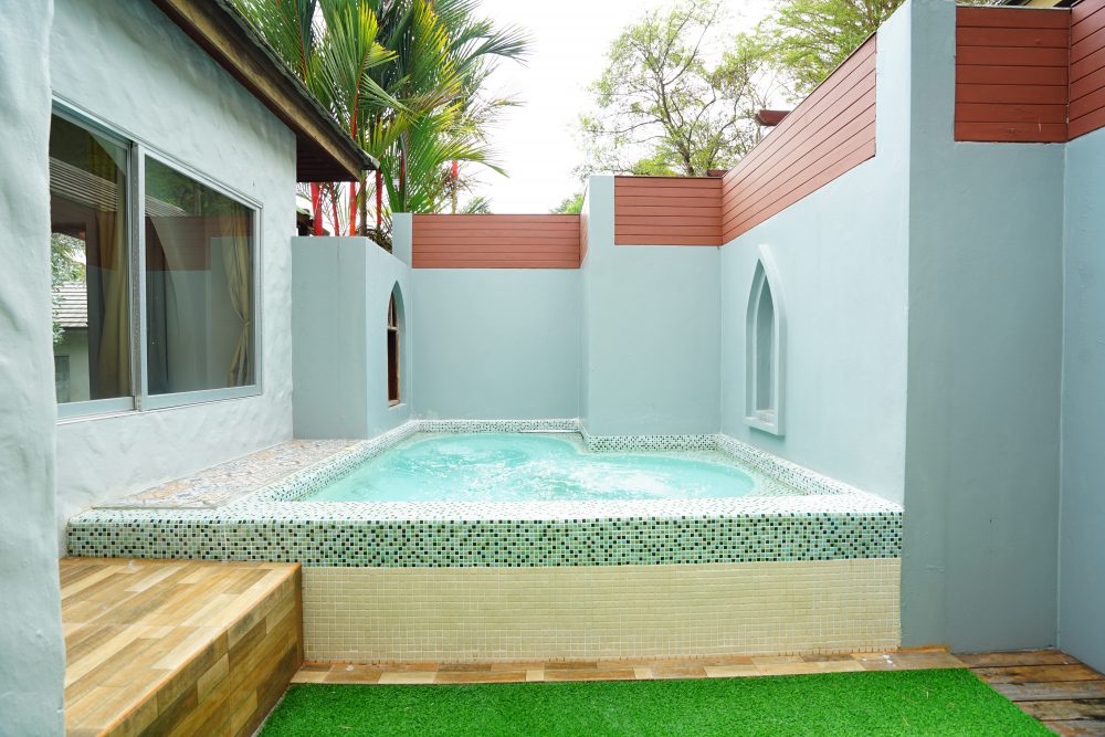 SEASHELL SPA – Seashell Village Resort 360' natural hideaway