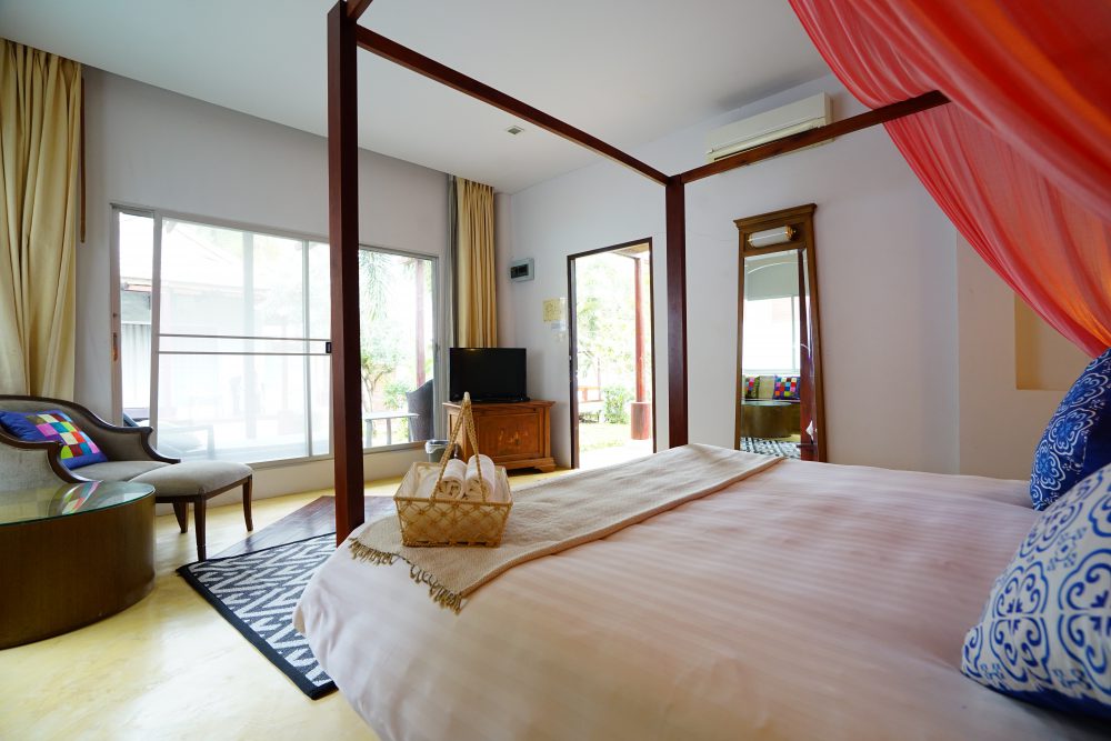 SEASHELL SPA – Seashell Village Resort 360' natural hideaway